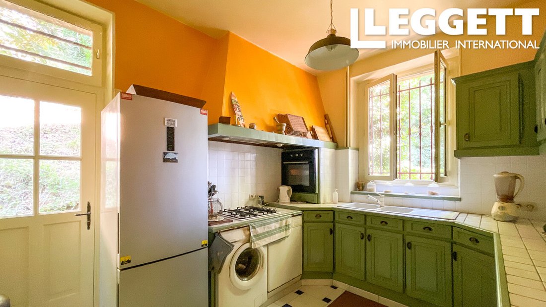 5 Bedroom Family House With A Magnificent In L'isle Adam, île De France ...