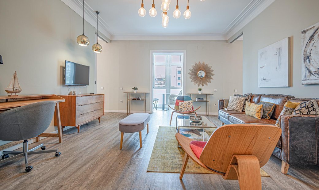 Spacious And Elegant Apartment In The Center Of In Eixample, Barcelona ...