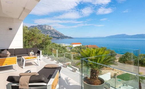 Luxus bergblick Häuser zum Verkauf in Opcina Gradac, Gespanschaft Split ...