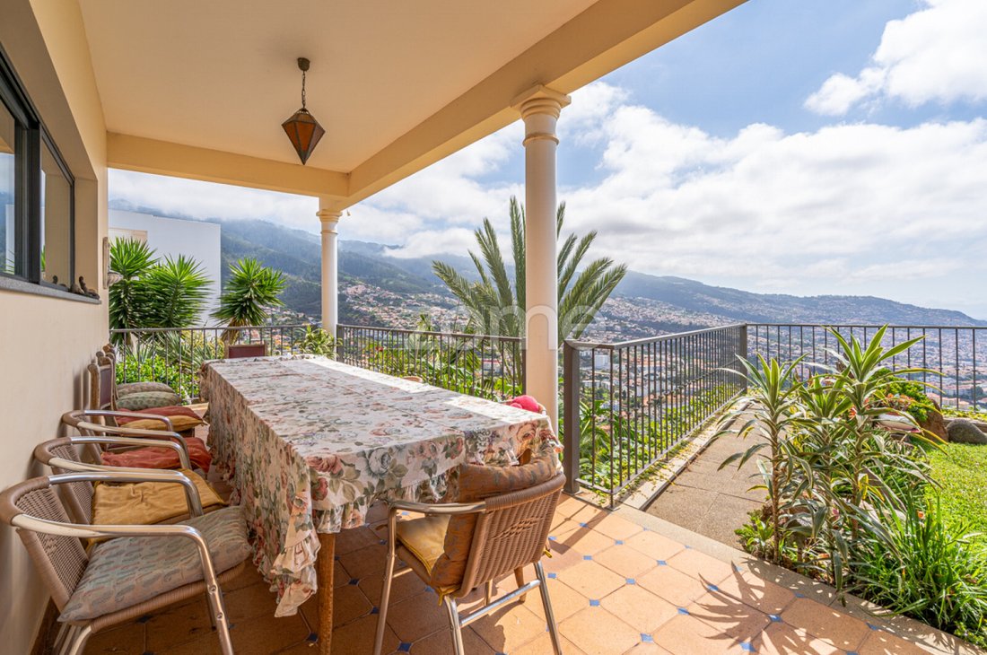 Funchal House In Santo Antonio, Madeira, Portugal For Sale (14499467)