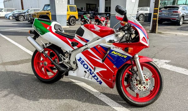 Motorcycles - 1 Honda NSR250R SE MC28 for sale on JamesEdition