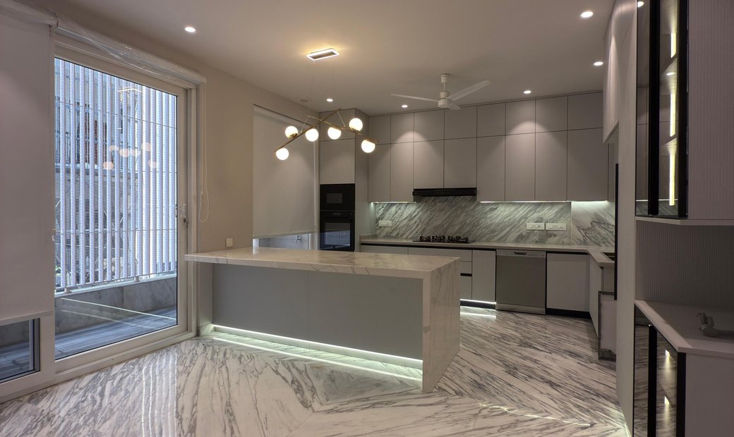 Ultra Luxury Ground Floor With Basement For Sale In In New Delhi, Delhi ...