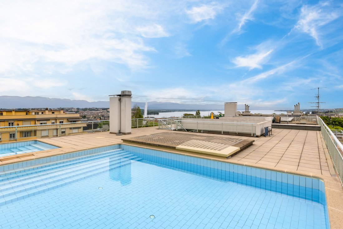 Exclusive: Rooftop Apartment With Swimming Pool In Geneva, Genève ...