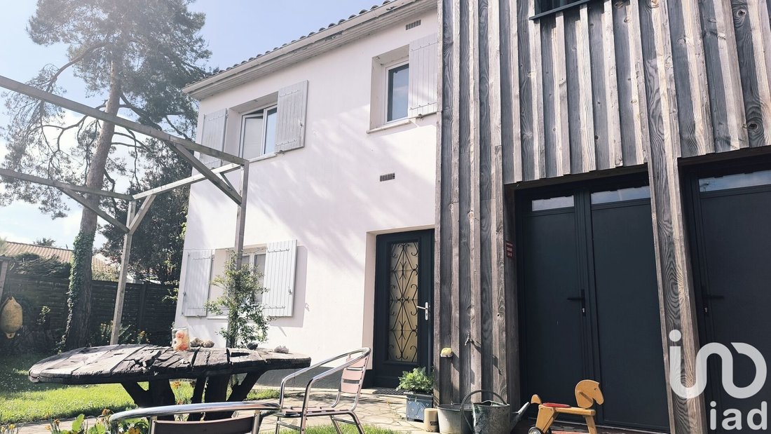 Vente Maison/Villa 5 Pièces In Fouras, Nouvelle Aquitaine, France For ...