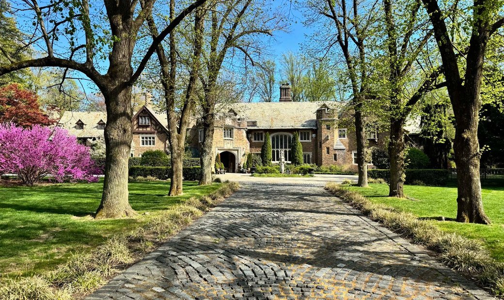 Exquisite Glynallyn Castle With In Morristown, New Jersey, United ...