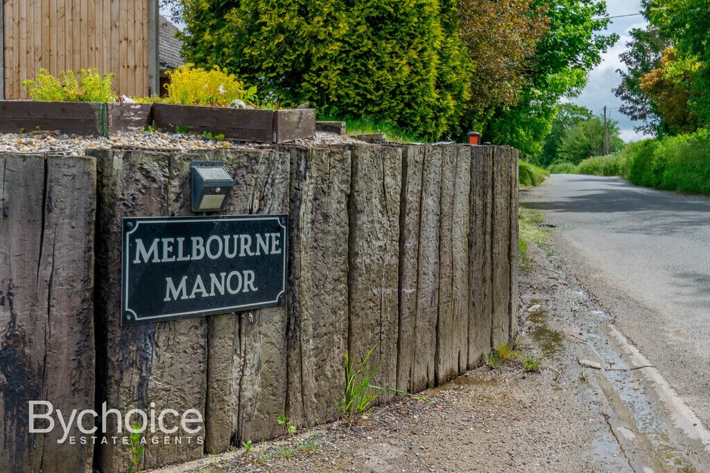 This Substantial And Extremely Versatile In Kedington, England, United ...