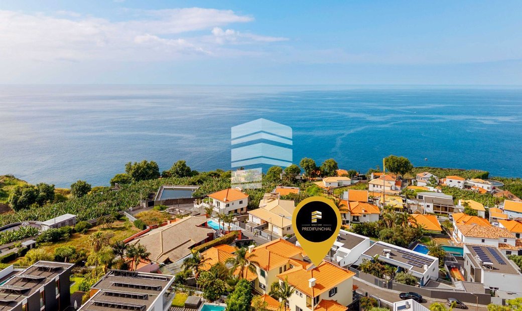 Funchal Town House In Sao Martinho, Madeira, Portugal For Sale (15812213)