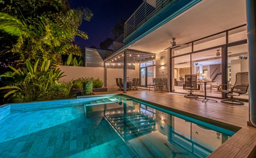 Lujo frente a la playa villas en venta en Uvita, Provincia de ...