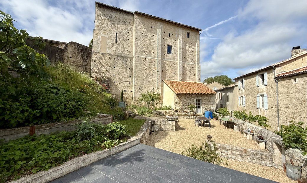 Marthon House In Marthon, Nouvelle Aquitaine, France For Sale (15820476)