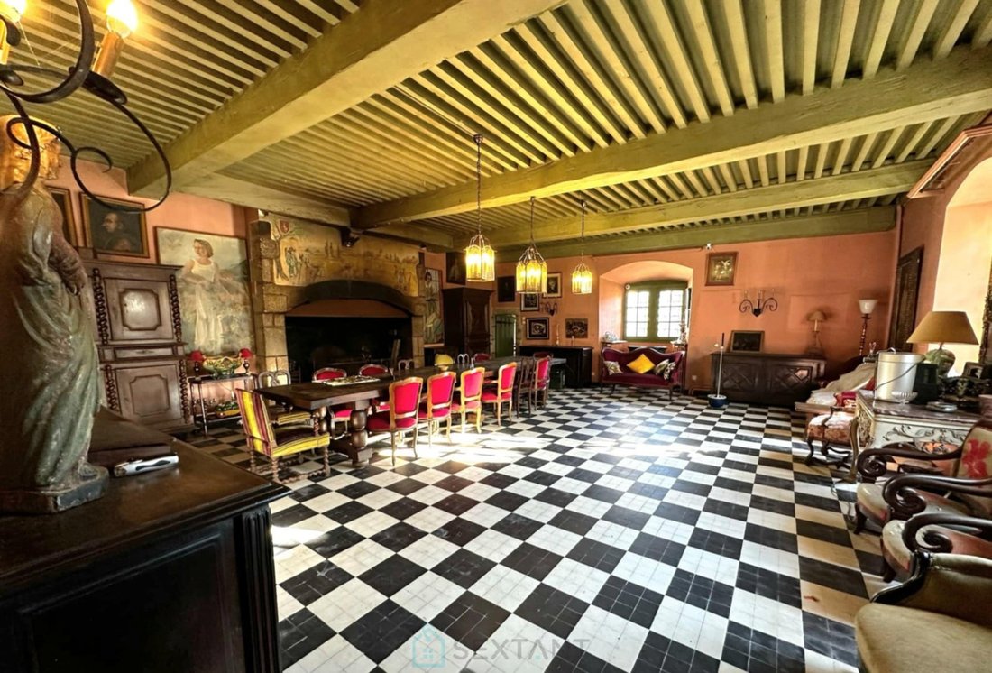 Chateau Du Lac, Una Joya Del En Le Monestier, Auvernia Ródano Alpes, Francia En Venta (15826617)