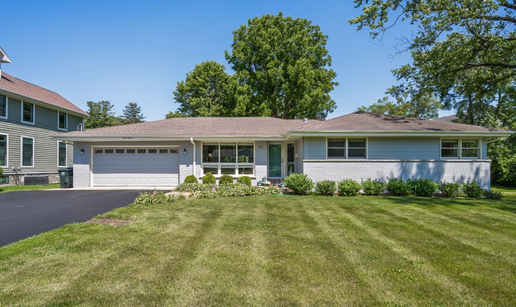Beautiful Ranch In Barrington Hills, Illinois, United States For Sale ...