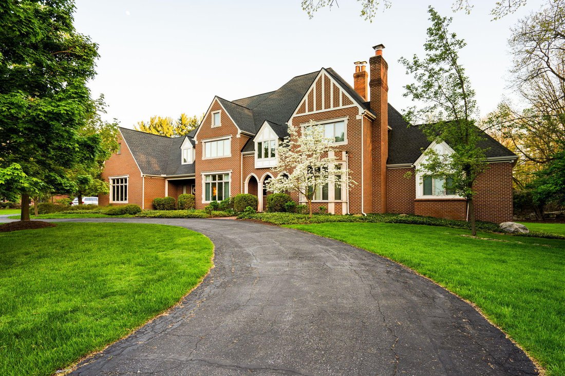 Elegance In Towsley Farms In Ann Arbor, Michigan, United States For ...