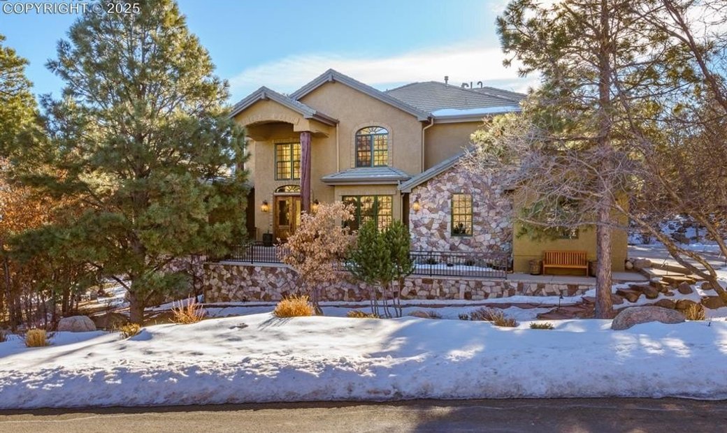 Beautifully Remodeled Home With In Colorado Springs, Colorado, United ...