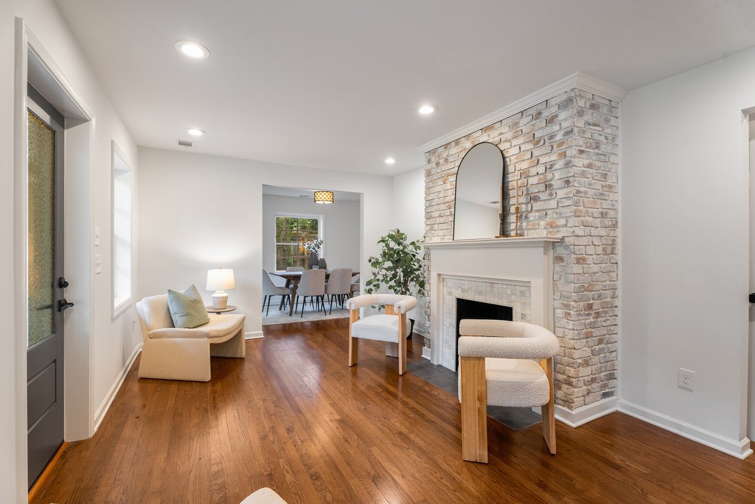 Stunning Renovation In Oakhurst Village In Decatur, Georgia, United ...