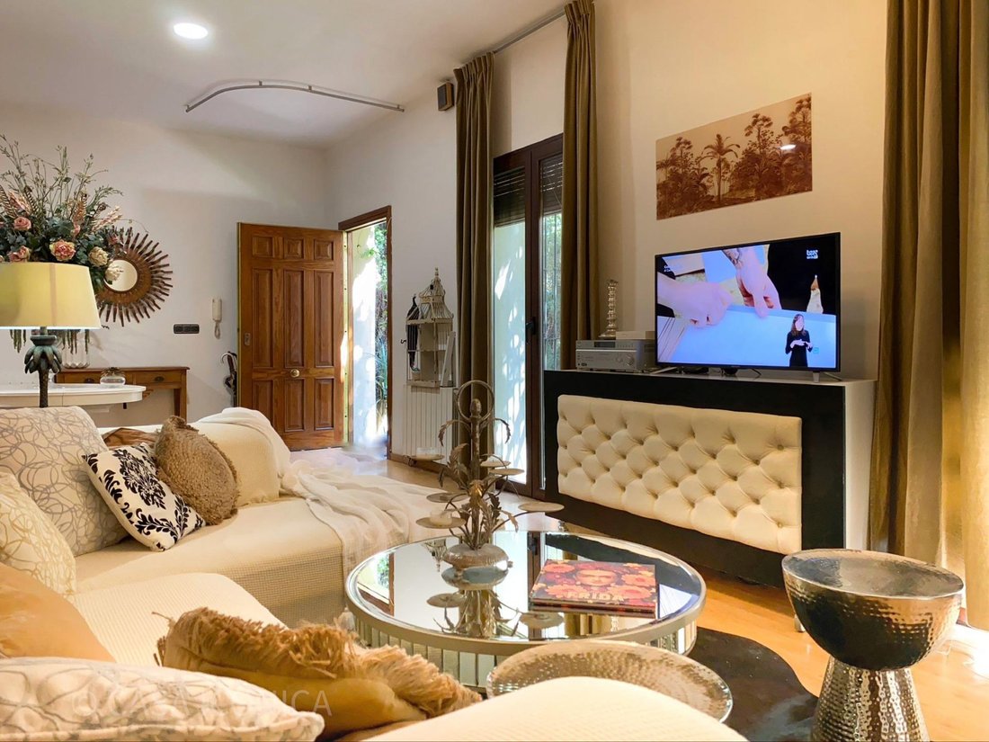 Granada House In Beiro, Granada, Spain For Sale (15828364)