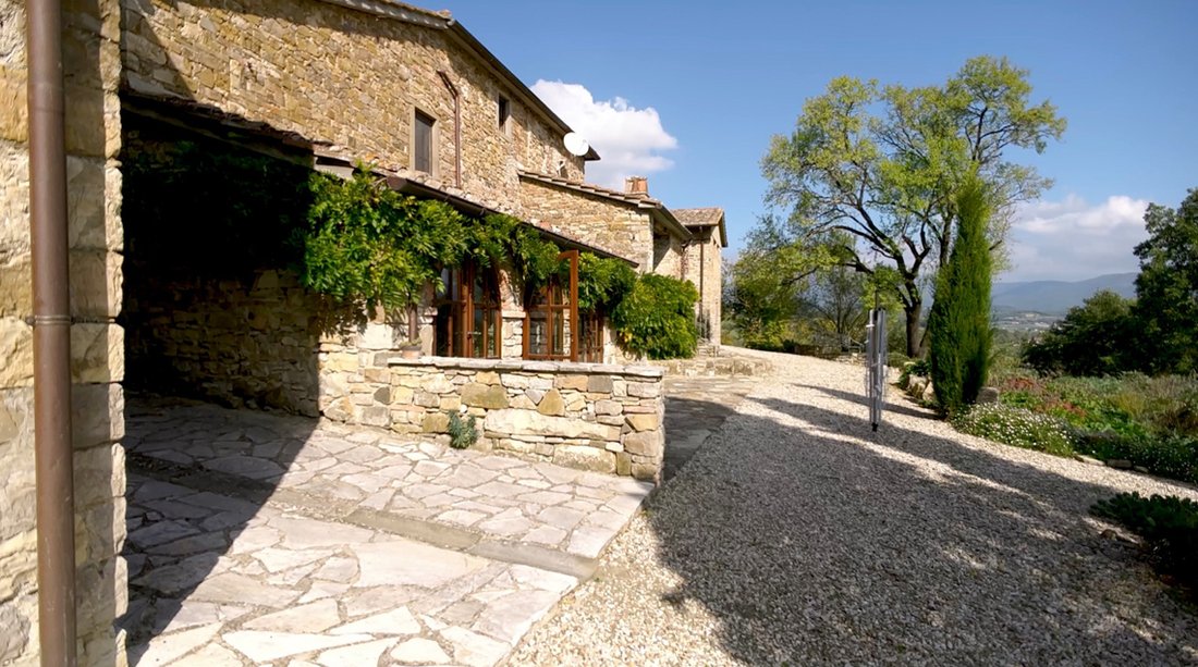 Cottage “Lake View” In Cortona, Tuscany, Italy For Sale (15829391)