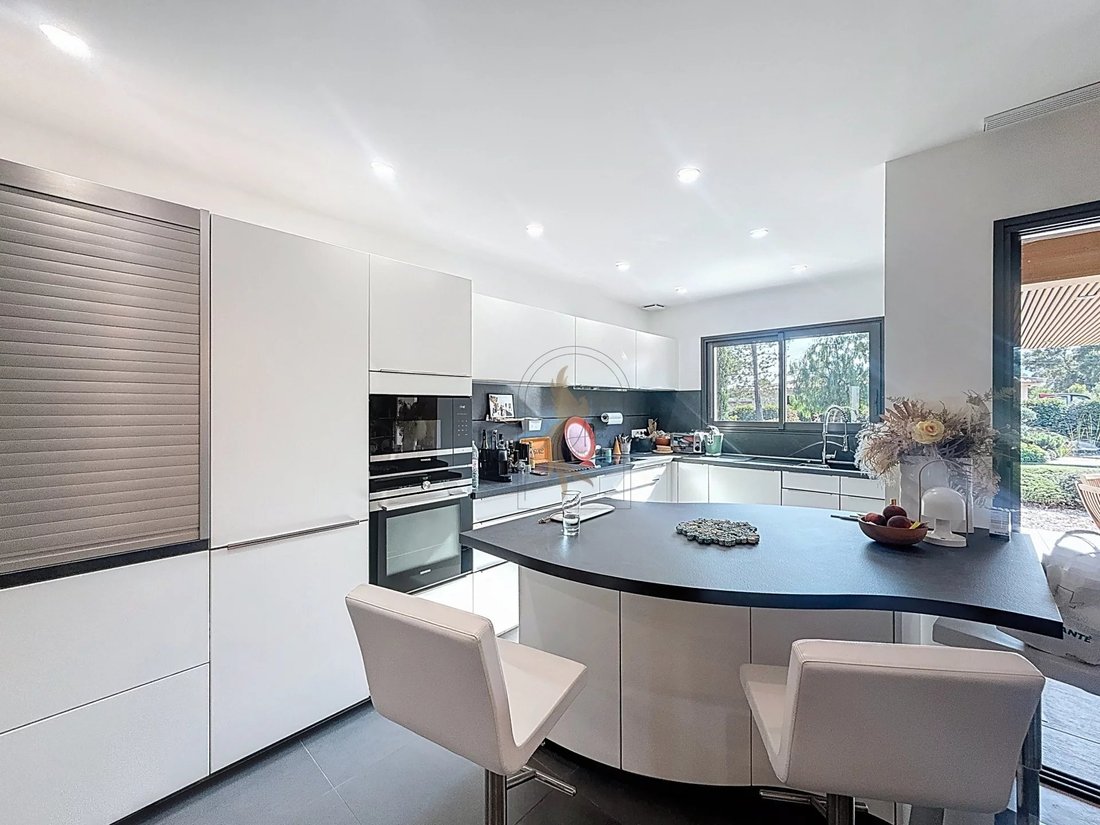 Porto Vecchio House In Porto Vecchio, Corsica, France For Sale (15828206)