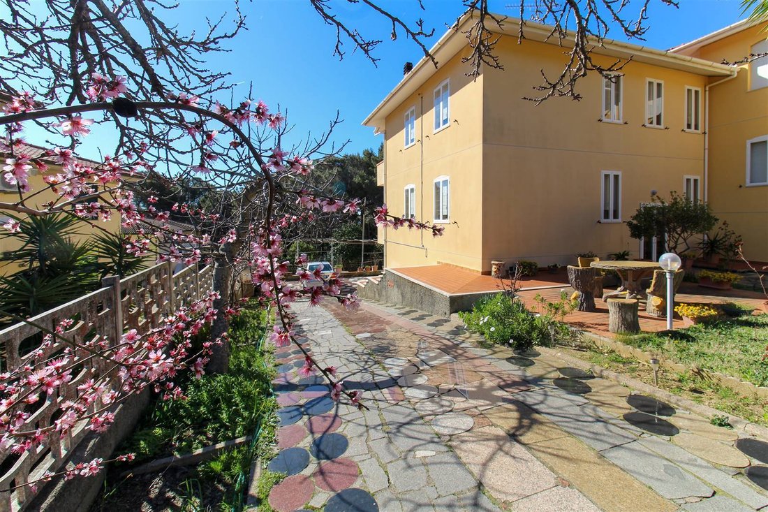 Charming Villa Immersed In Greenery With The Scent Of In Vada, Tuscany ...