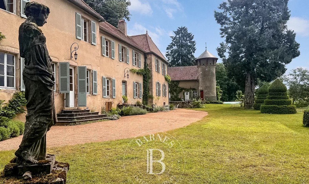 Bourgogne Parc Naturel Du Morvan In Luzy, Bourgogne Franche Comté ...