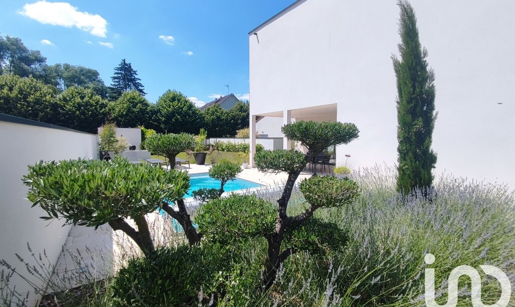 Vente Maison D'architecte 6 Pièces In La Chapelle Saint Luc, Grand Est ...