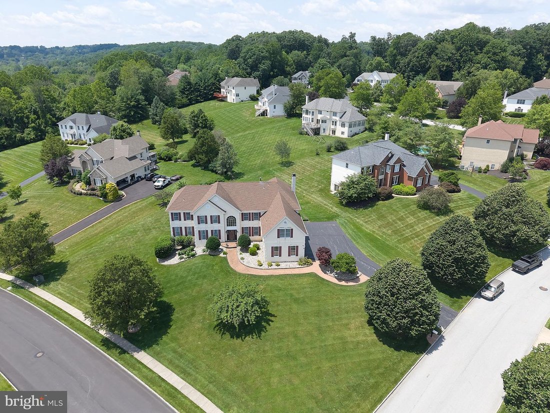 6 Bedrooms Single Family Detached In Exton, Pa, United States For Sale ...