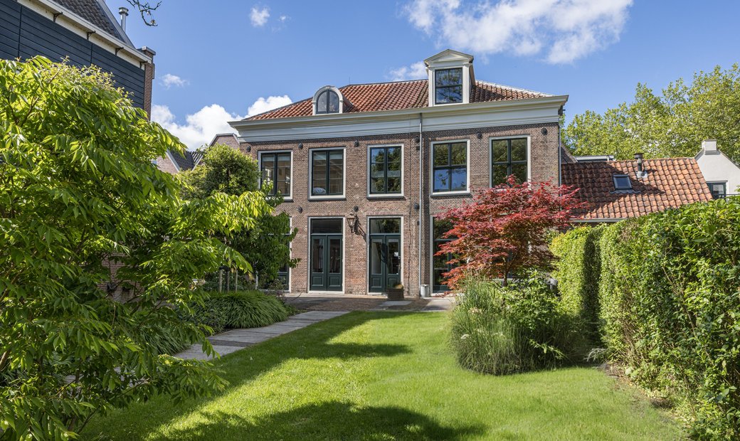 Unique Monumental Townhouse In Excellent In Edam, North Holland ...