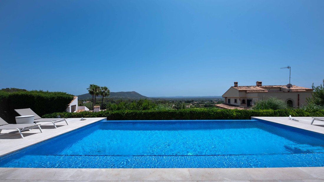Inca Villa In Inca, Balearic Islands, Spain For Sale (15838125)