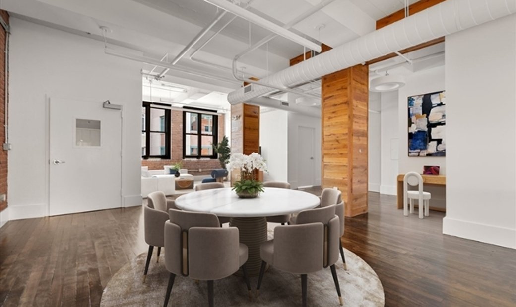 Downtown Loft Living With Harbor Peek In Boston, Massachusetts, United ...