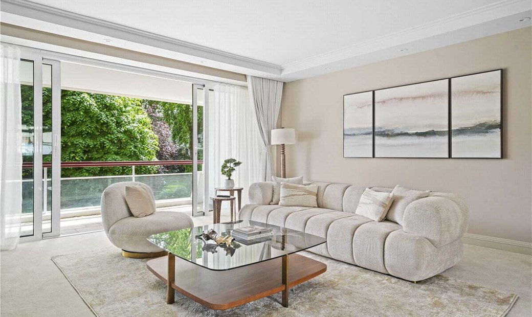 Gloucester Square, Hyde Park Estate W2 In London, England, United ...