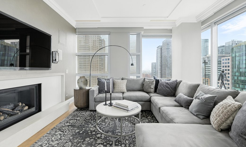 Residences At The Ritz Carlton Dans Toronto, Ontario, Canada à Vendre ...