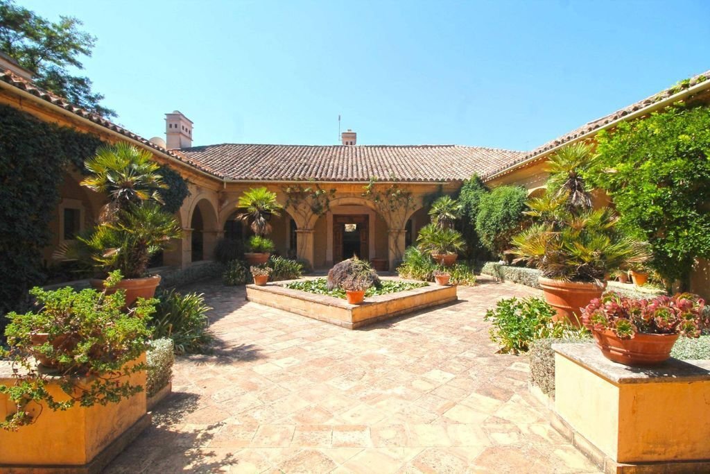 Finca Rústica Venta Málaga In Ronda, Andalusia, Spain For Sale (15846456)