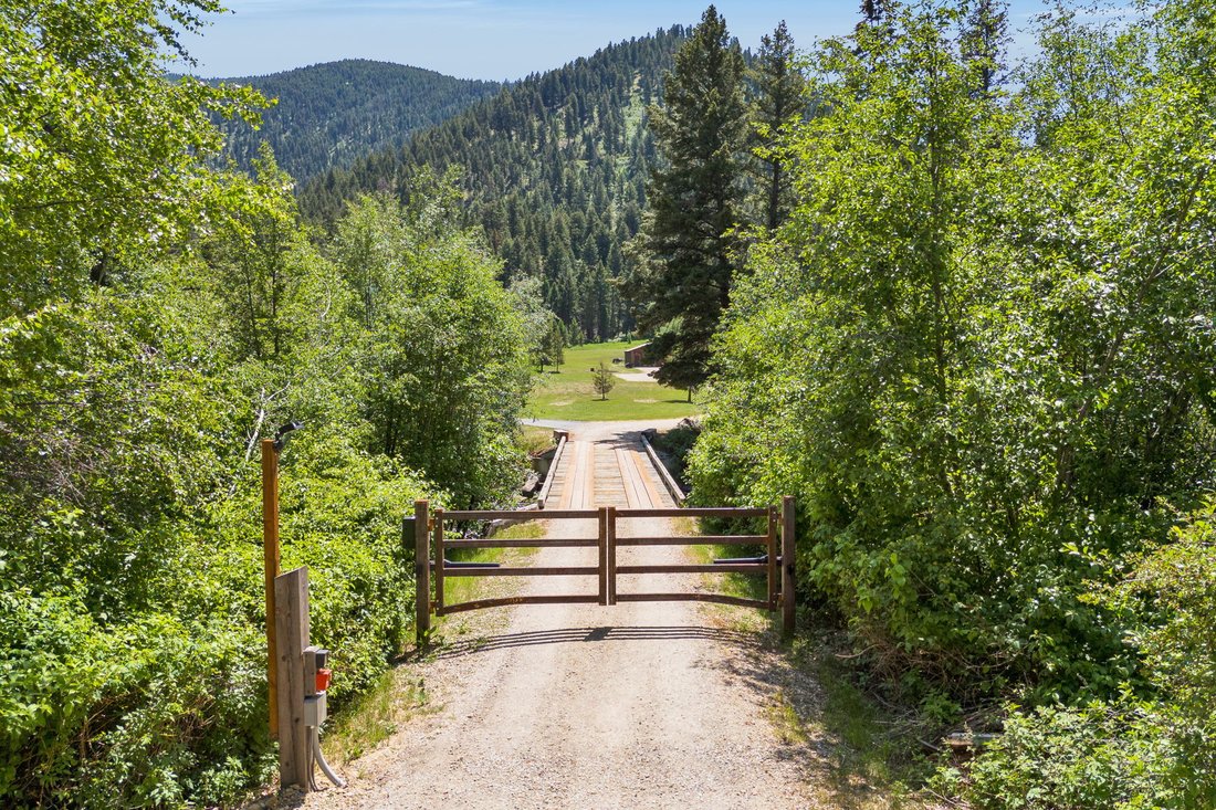 Vacant Land In Sula, Montana, United States For Sale (15847192)