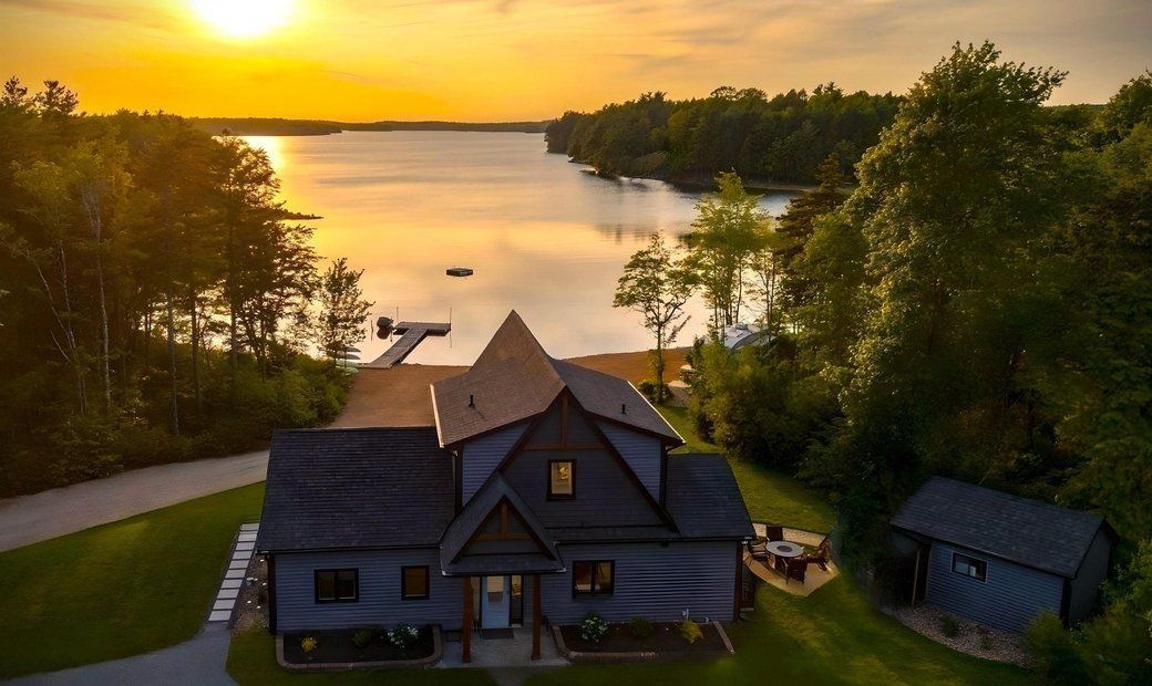 Perfect Lakefront Home In Blockhouse, Nova Scotia, Canada For Sale ...