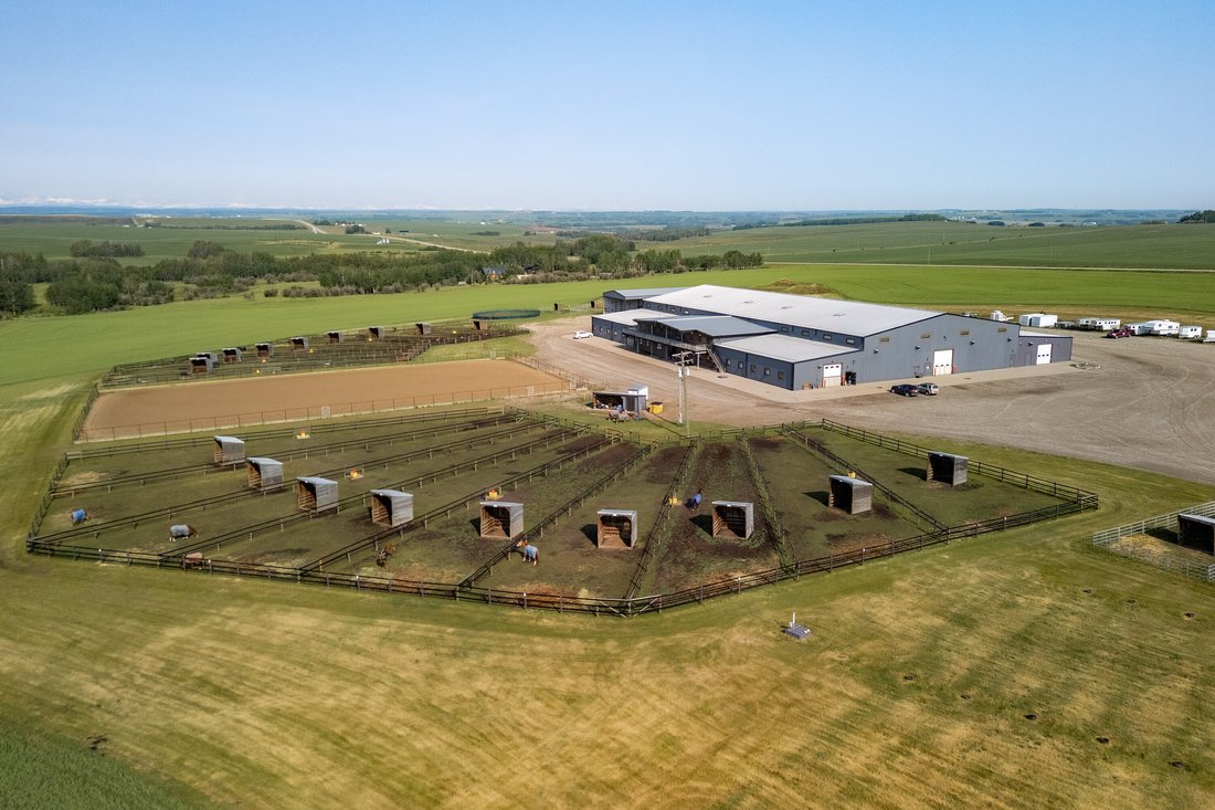 Prairie Mountain Ranch In Madden, Alberta, Canada For Sale (14902095)