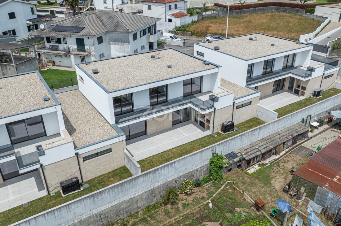 Barcelos House In Abade De Neiva, Portugal For Sale (14587690)