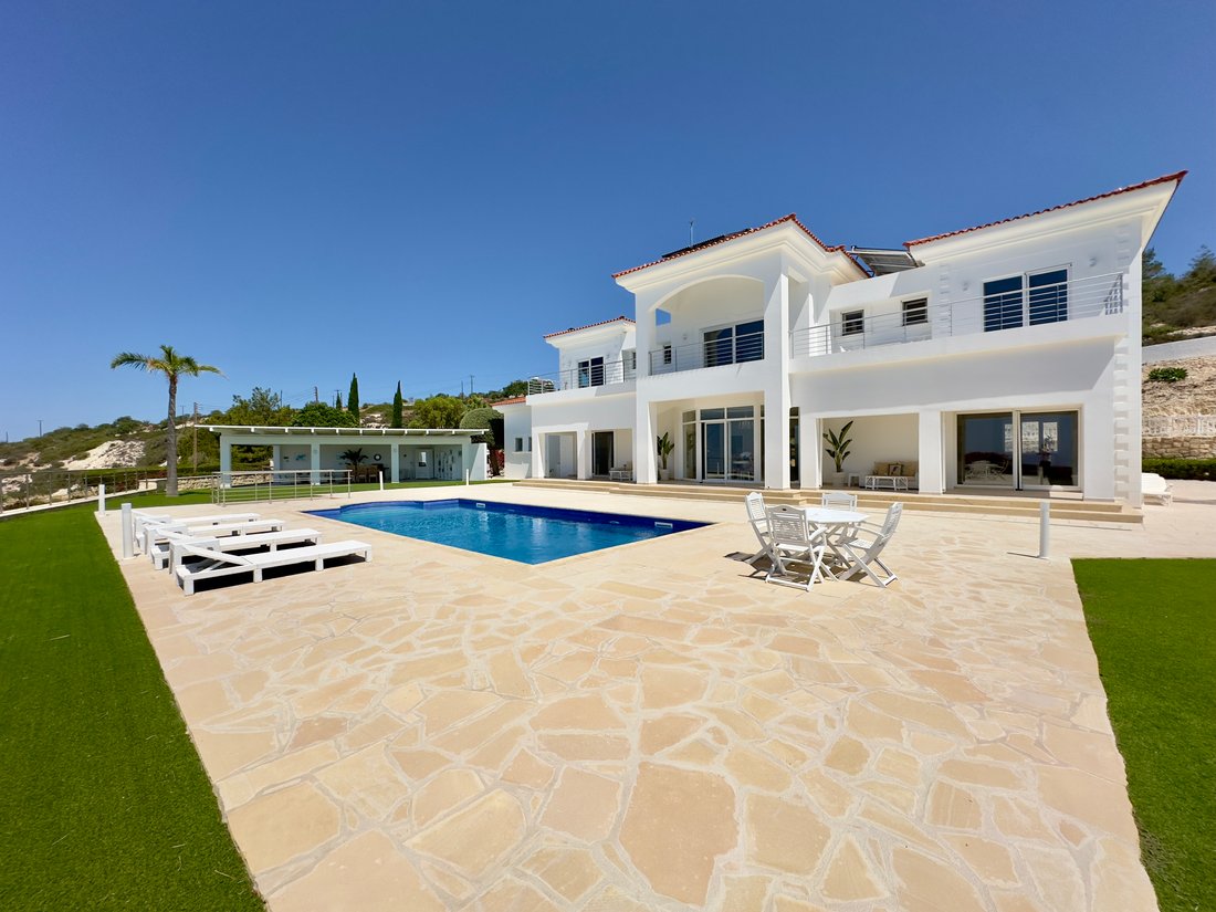 Panoramic Sea View Mansion With Unmatched Privacy And In Peyia, Paphos ...