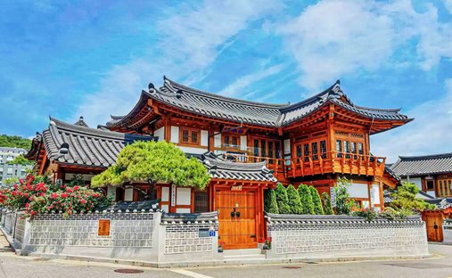 Luxury homes with terrace for sale in Yeonseo-ro, Seoul, South Korea ...