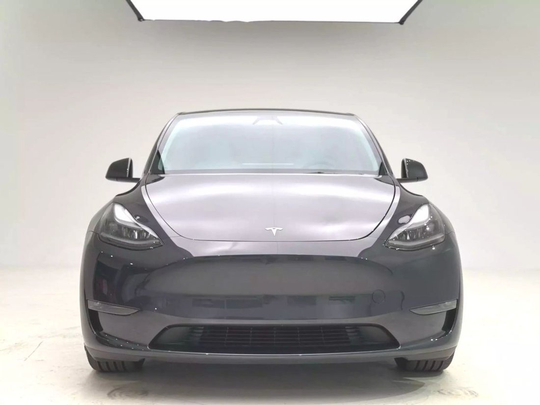 2024 Tesla Model Y In Miami, Fl, United States For Sale (15852327)