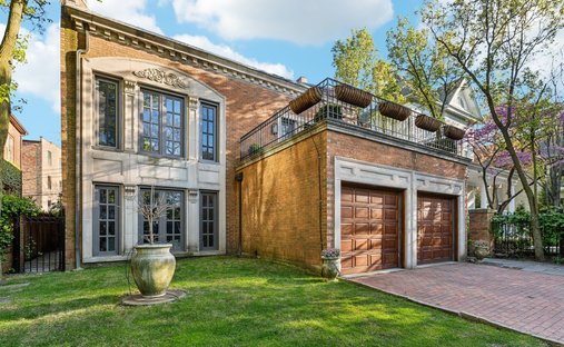Luxury homes for sale in Chicago, Illinois | JamesEdition