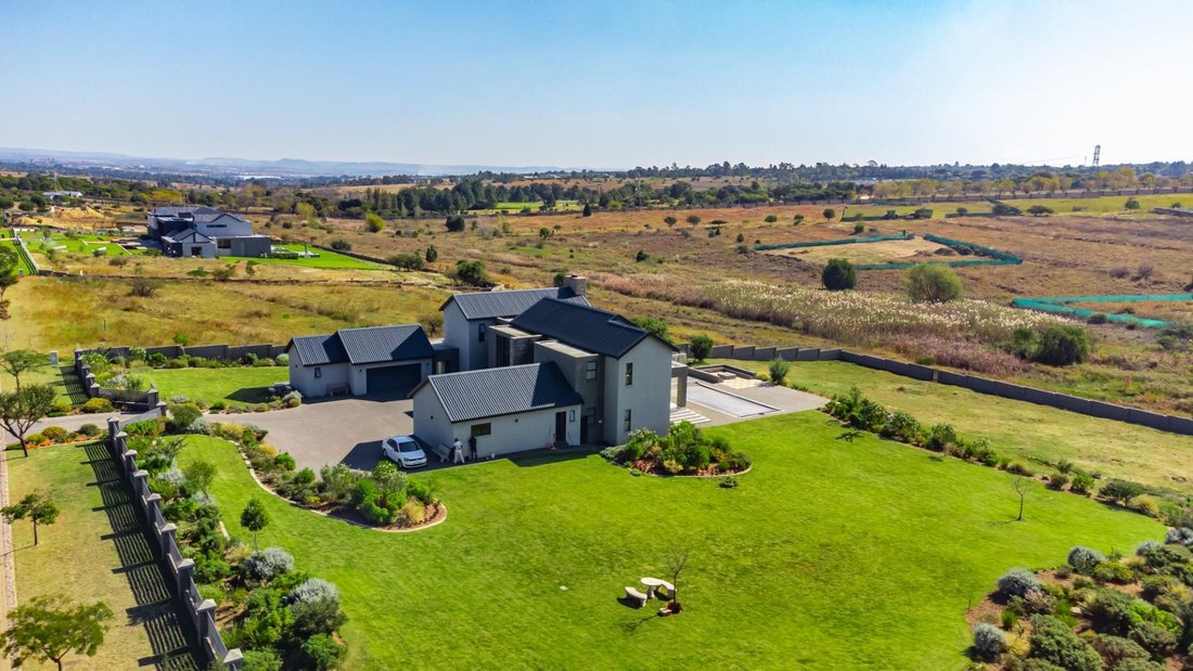 House Midrand In Midrand, Gauteng, South Africa For Sale (15853944)