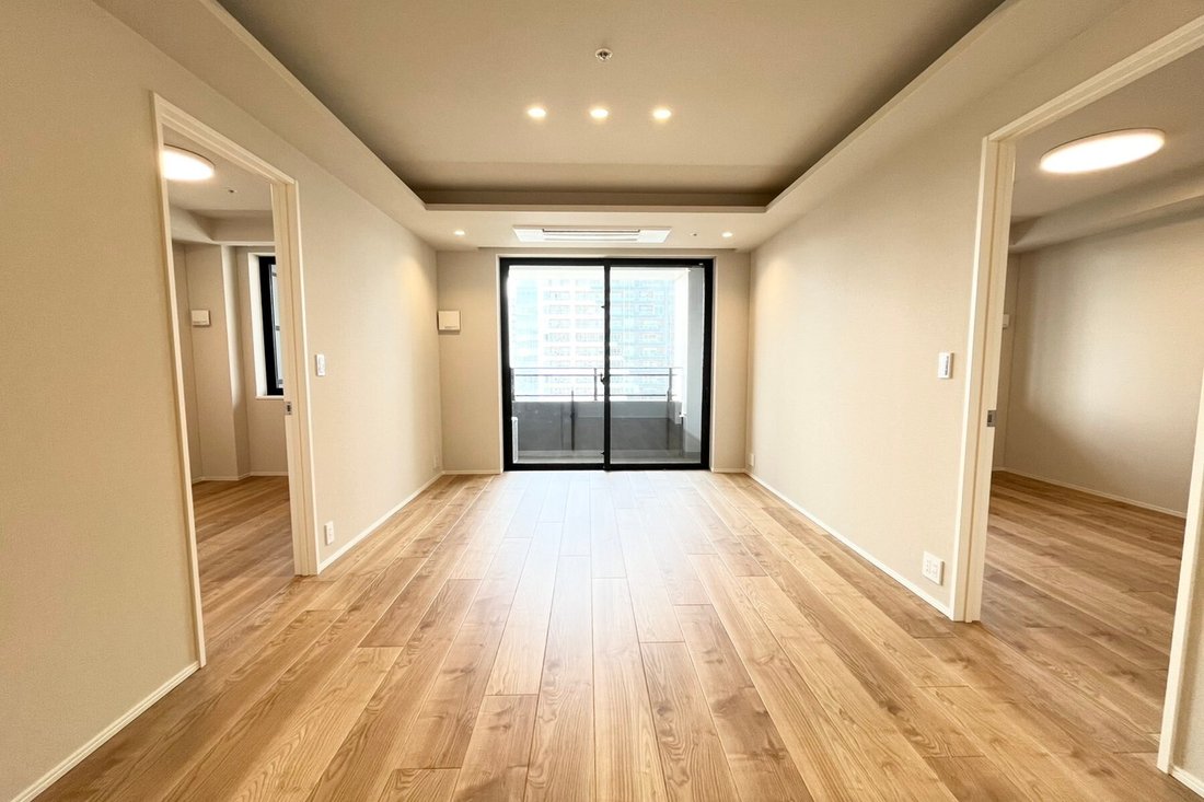 Kachidoki The Tower In Chuo City, Tokyo, Japan For Sale (15862717)
