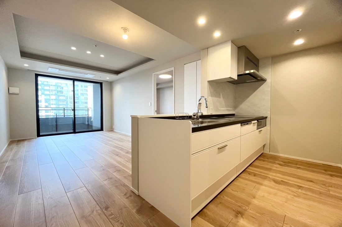 Kachidoki The Tower In Chuo City, Tokyo, Japan For Sale (15862717)