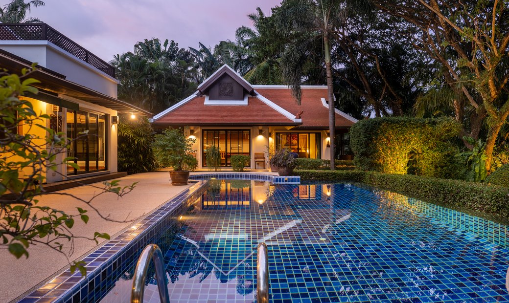 4 Bedroom Villa For Sale At Nai Harn Baan Bua In Rawai, Phuket ...