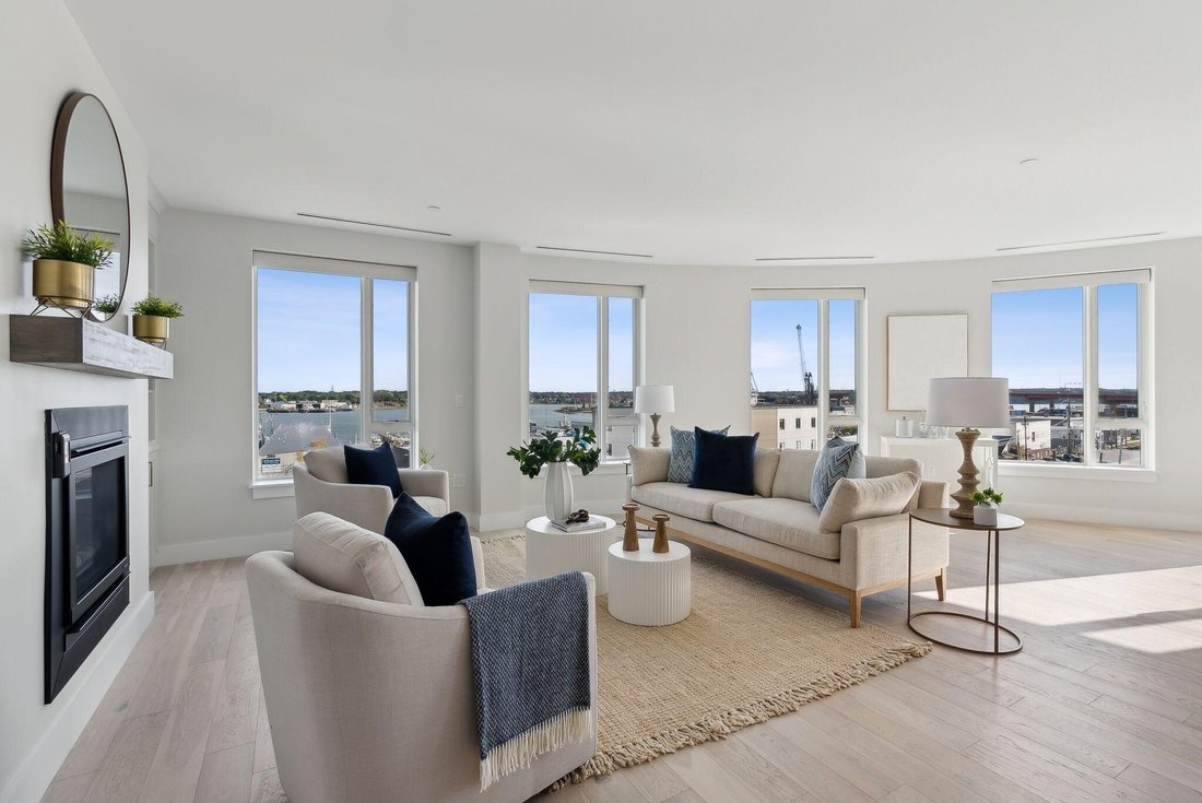 Corner Condo With Panoramic Water Views In Portland, Maine, United ...