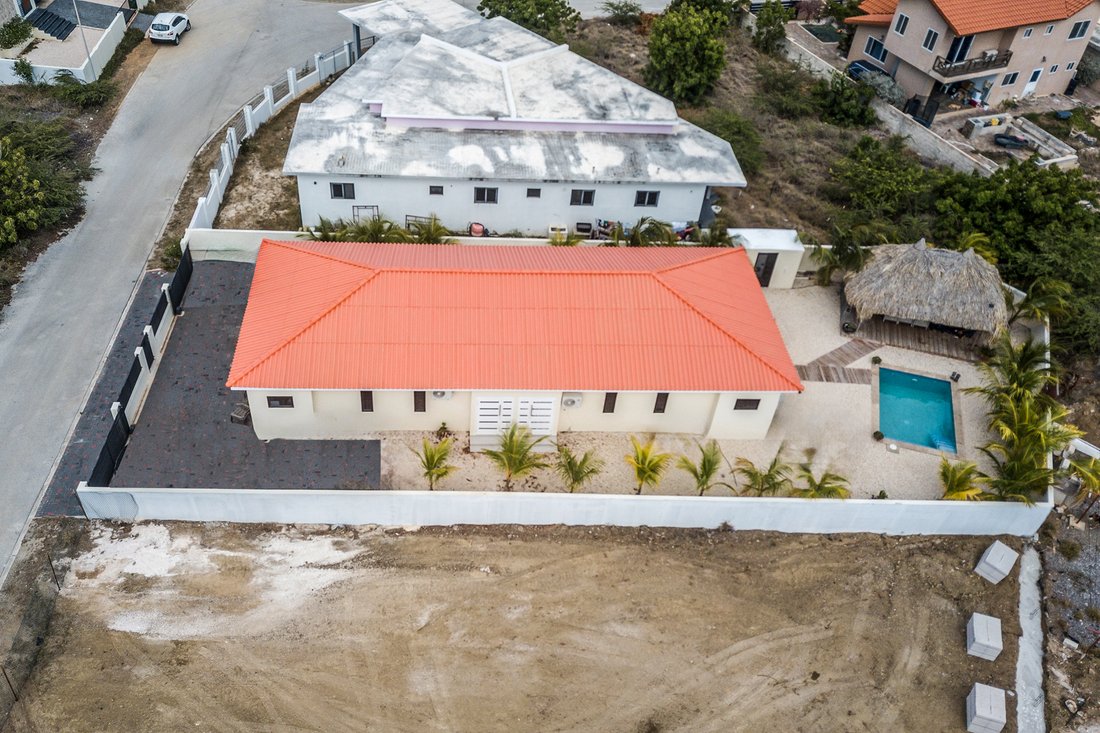 Modern Family Villa With Pool And Palapa In Grote Berg Curacao – In ...