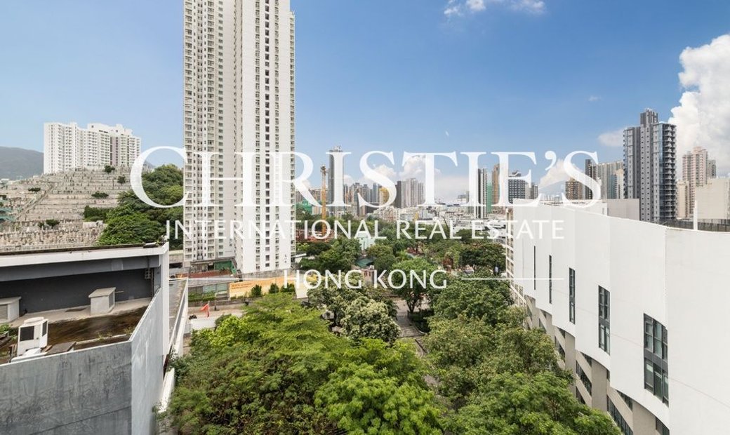 Parc Inverness Tower 5 In Hong Kong, Hong Kong For Sale (15866973)
