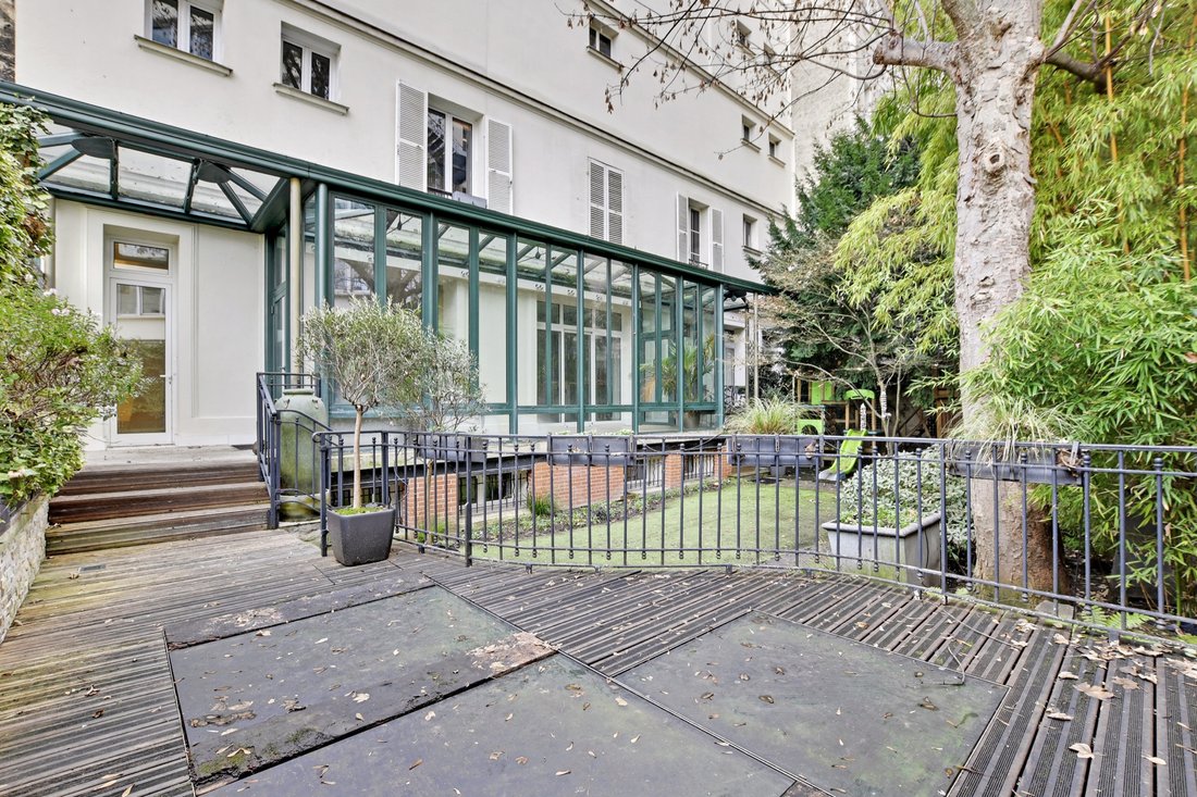 Paris 14th Denfert Rochereau Exceptional In Paris, île De France ...