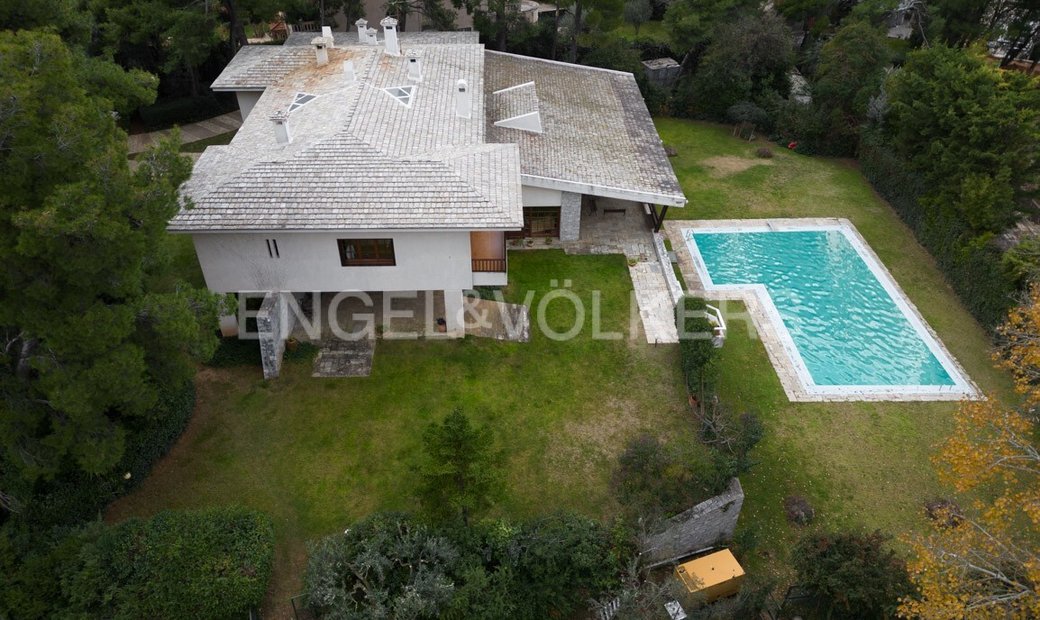 Mansion With Pool In Ekali In Decentralized Administration Of Attica ...