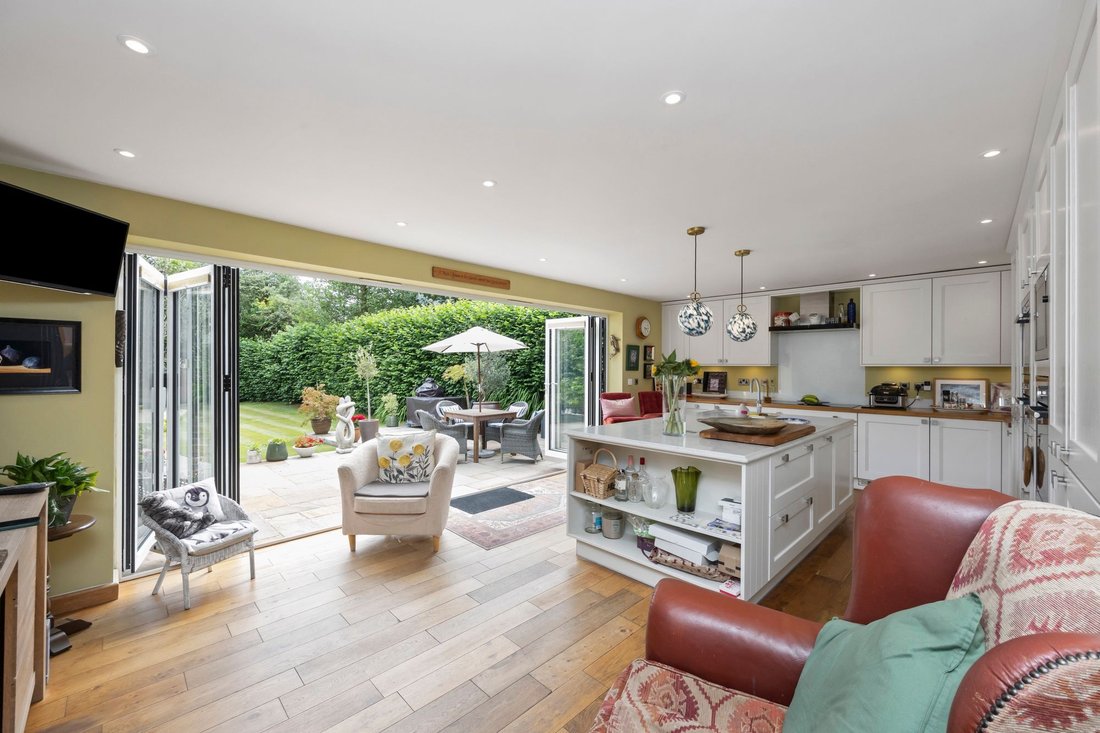 House Steyning In Steyning, England, United Kingdom For Sale (15871065)