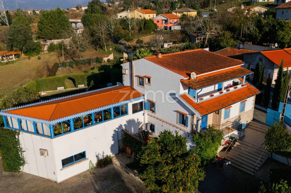 Braga House In Santa Lucrecia De Algeriz E Navarra, Portugal For Sale ...